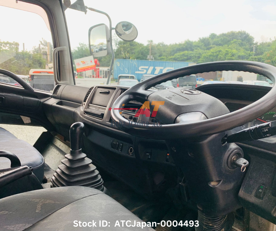 2004 Hino Ranger