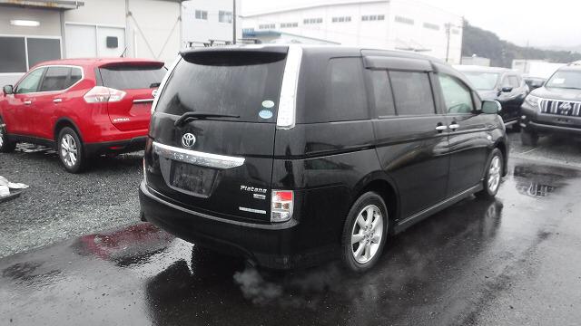 2012 Toyota ISIS