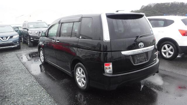 2012 Toyota ISIS