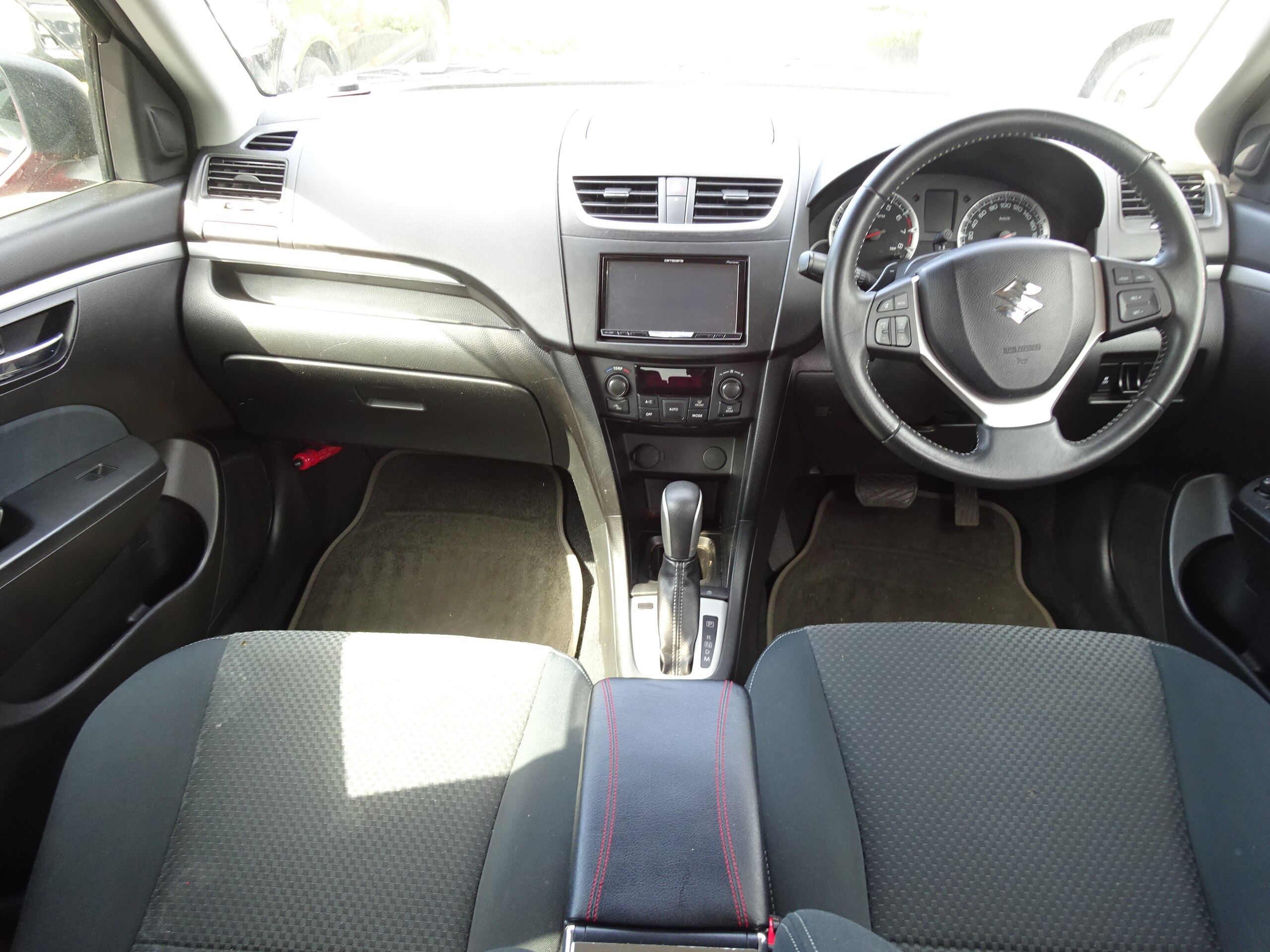 2013 Suzuki Swift RS