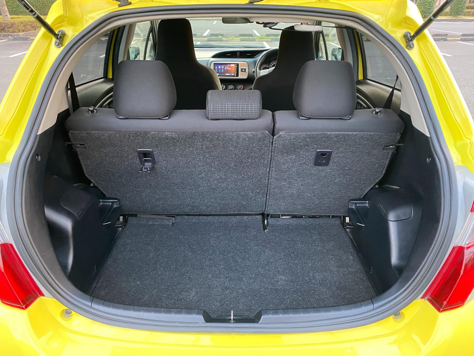 2014 Toyota Vitz