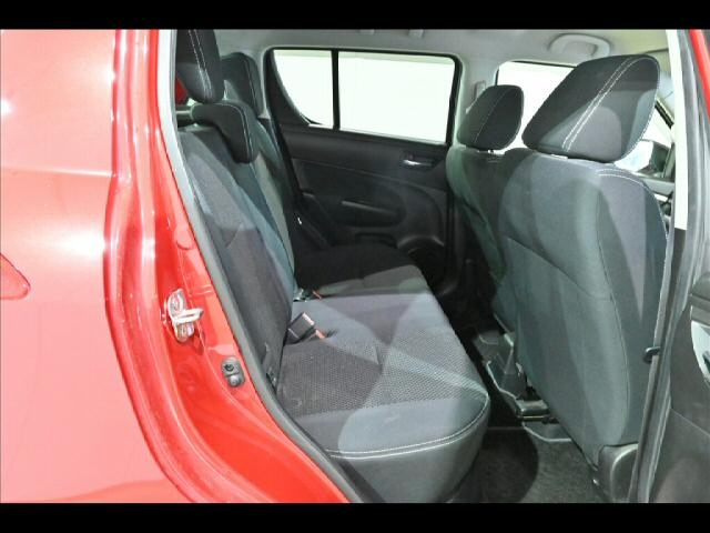 2015 SUZUKI SWIFT RS