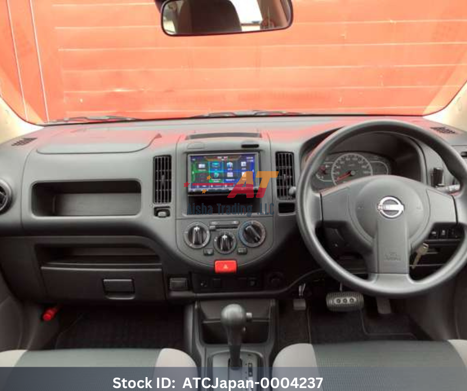 2023 Nissan AD