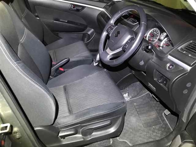 SUZUKI SWIFT RS